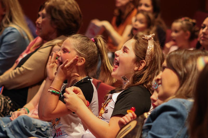 PHOTOS: Fans sell out Swifty Fest, a Taylor Swift tribute show in ...