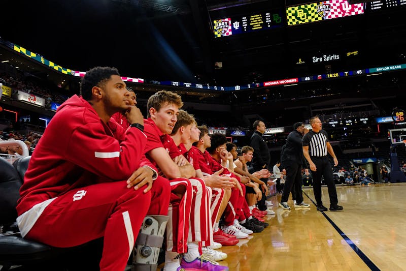 Indiana men’s basketball’s bench rotation in question to begin season ...