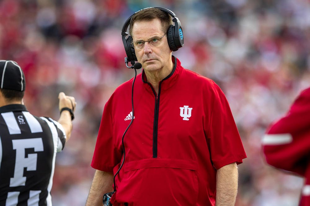 S Amare Ferrell re-signs with Indiana football, will return for senior ...