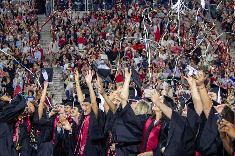 PHOTOS: Undergrad commencement turns students to alumni - Indiana Daily ...