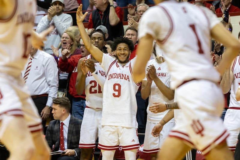 COLUMN: Hoosier fans backed their team. Indiana men’s basketball ...