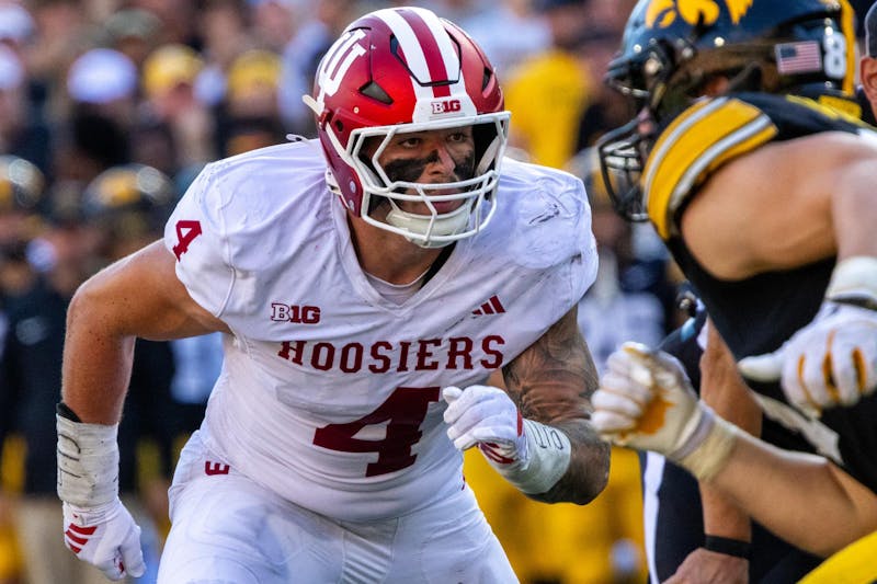 Indiana football LB Aiden Fisher earns Big Ten Defensive Player of the ...
