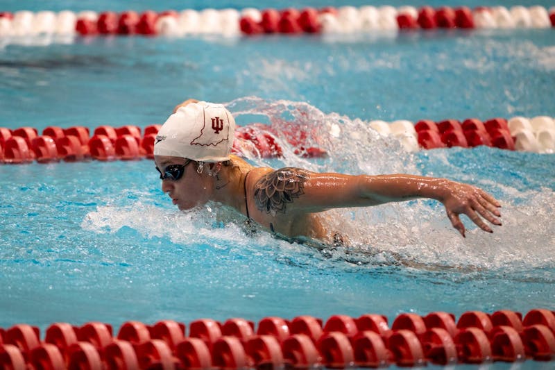 Indiana swim and dive suffers defeat to Texas - Indiana Daily Student