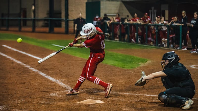 Indiana softball’s explosive offense contributes to dominant weekend ...
