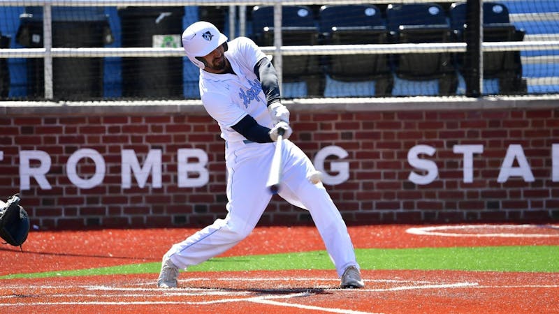 Baseball stays hot with wins over Ursinus - The Johns Hopkins News-Letter