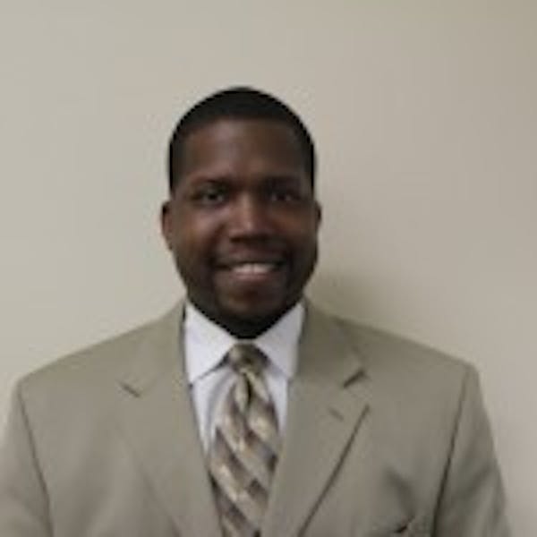 Q&A with Greek Life Dir. Calvin Smith - The Johns Hopkins News-Letter