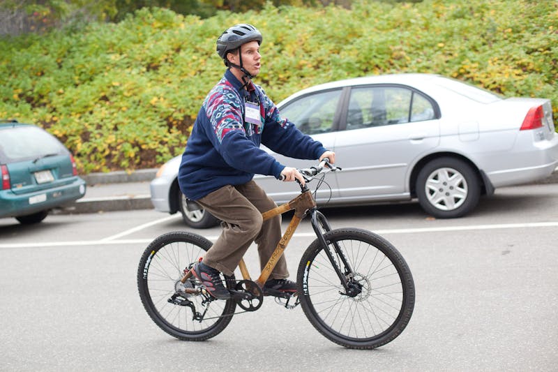 Daniel Kish exhibits and speaks on his skill of human echolocation ...