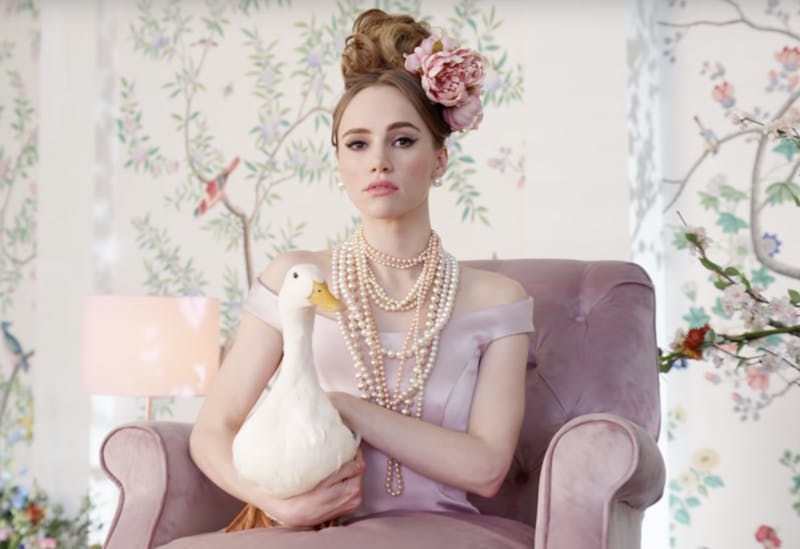 A failed reinvention: Suki Waterhouse, Memoir of a Sparklemuffin - The ...