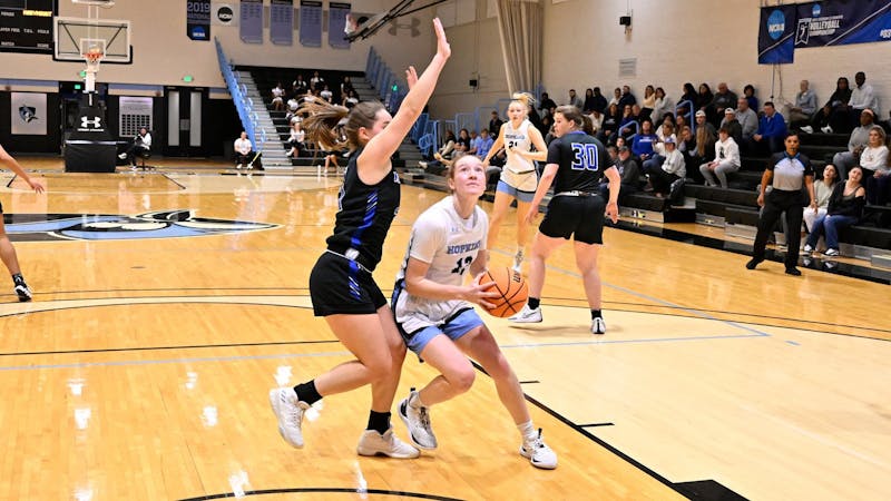 Hopkins women’s basketball continues strong start with statement win ...
