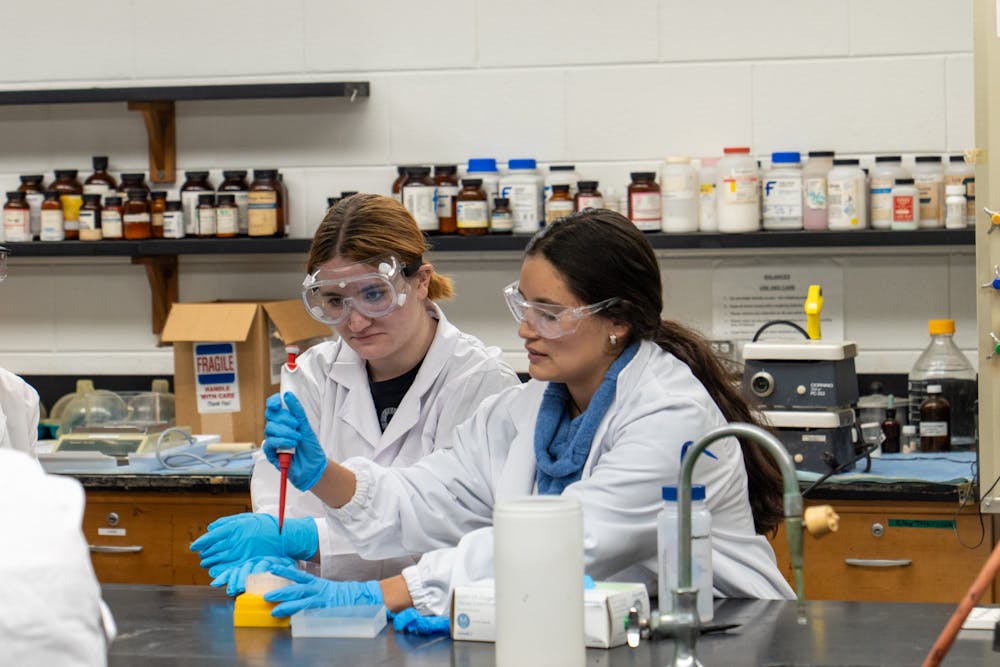 Forensic Fun in Interactive Lab Event | The Cougar's Byte