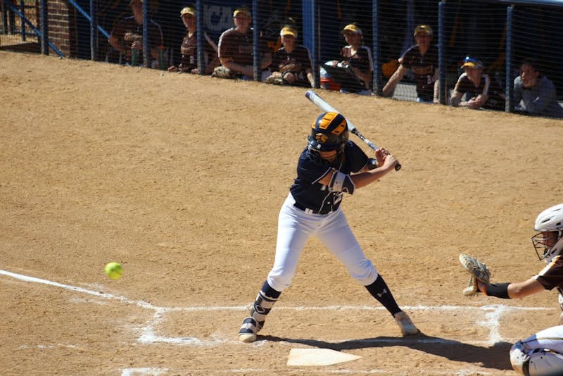 TCNJ softball looks to build upon last year’s success - The Signal
