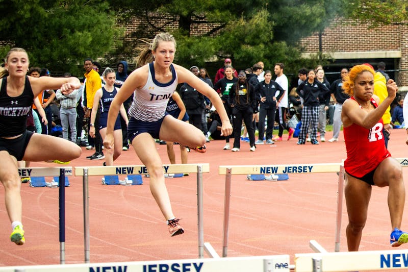 TCNJ track and field takes two victories in solid weekend - The Signal