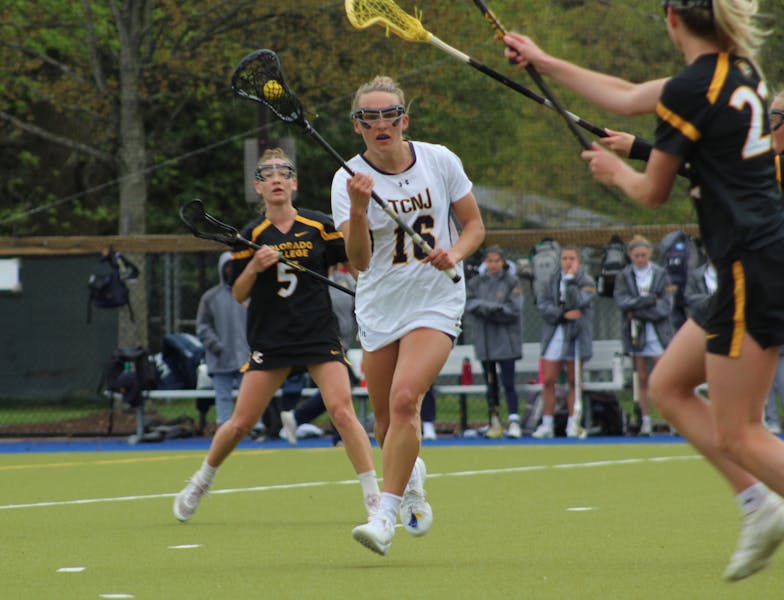 TCNJ women’s lacrosse wins out to end the season - The Signal