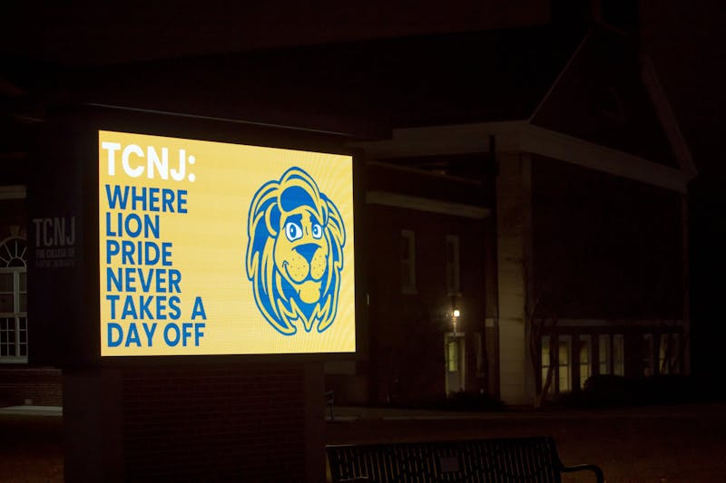 TCNJ’s extensive marketing is working, communications chief says - The ...