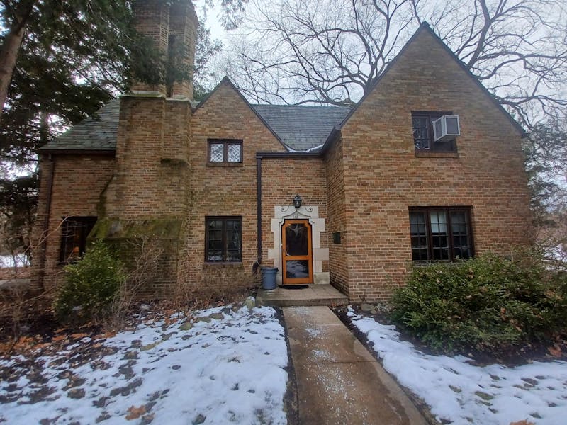 Saint Mary's hosted a ’Riedinger House Tour’ - The Observer