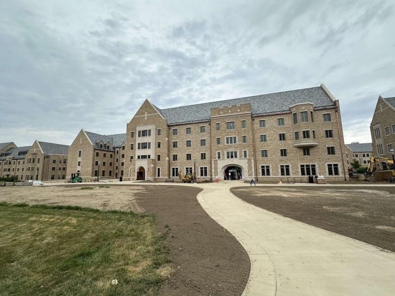 Graham Family Hall residents settle into new dorm - The Observer