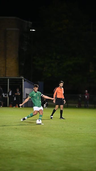 Irish soccer puts on a show against Omaha - The Observer