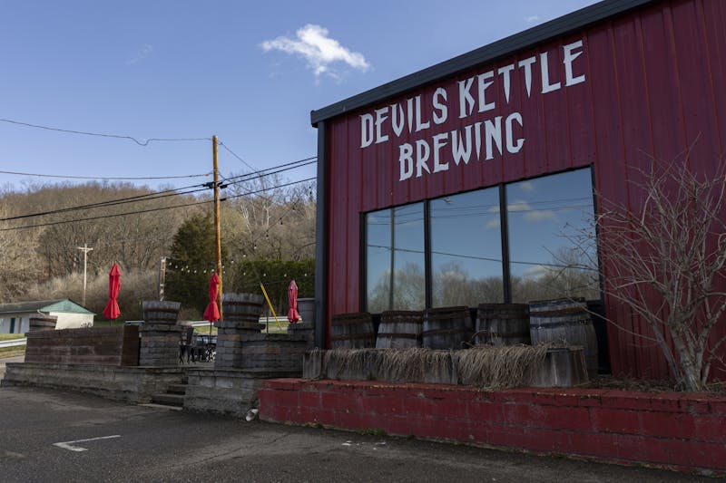 Devil’s Kettle Brewery supports local farms, customers - The Post