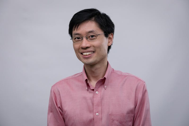 Q&A with Po-Shen Loh GS ’10, mathematics professor and COVID-19 app ...