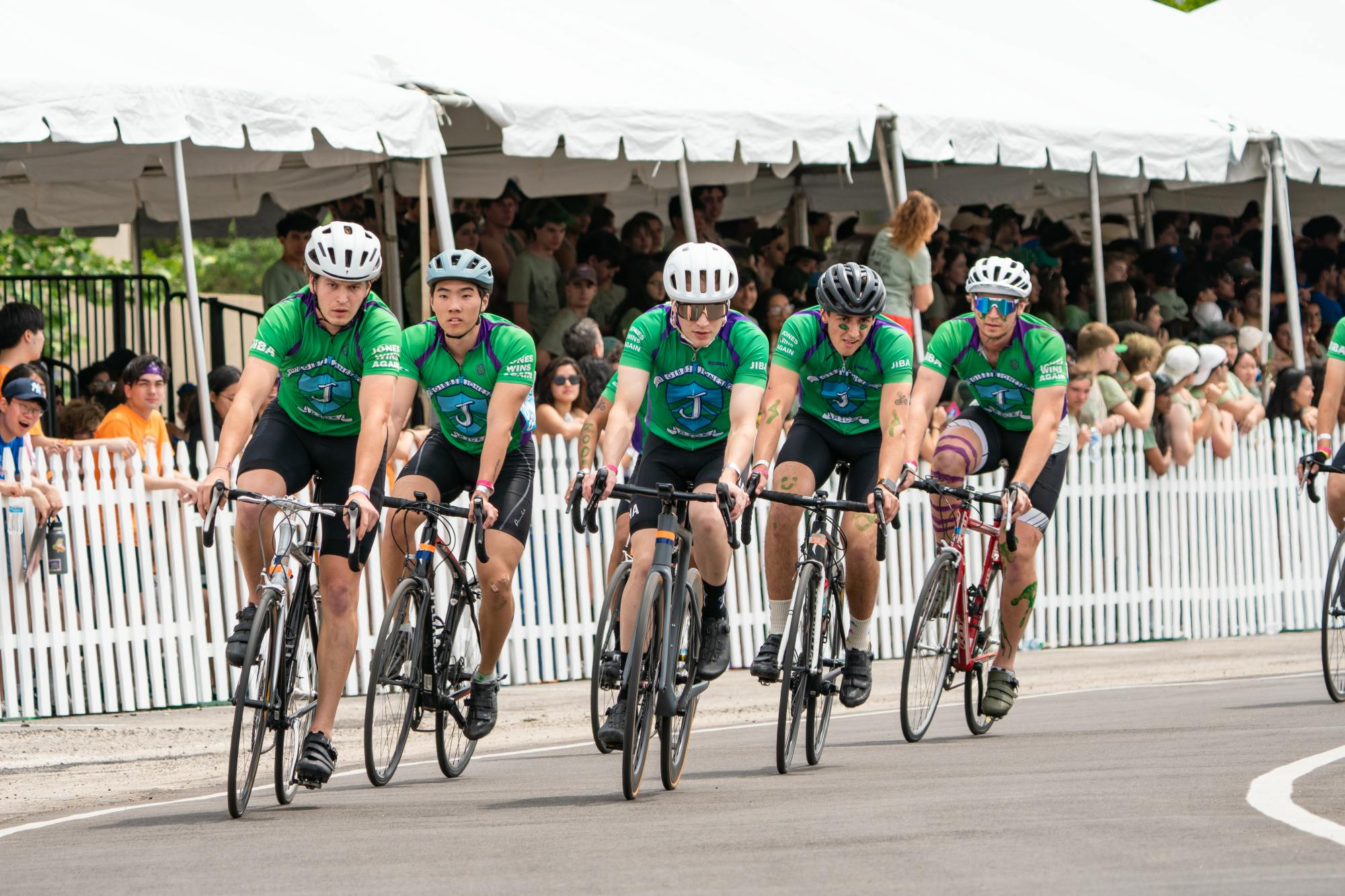 Jones wins men’s and women’s Beer Bike races, GSA snags alumni - The Rice Thresher