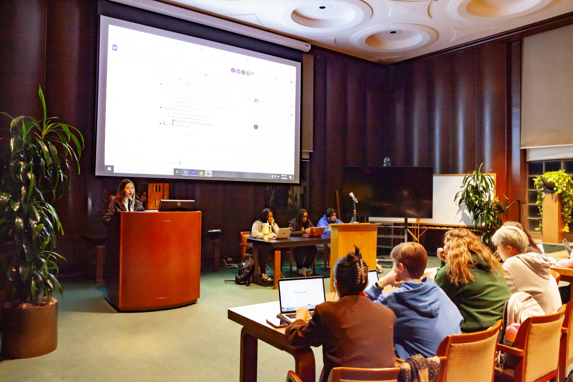 S.RES 22 passes, NSR to become college-elected position - The Rice Thresher