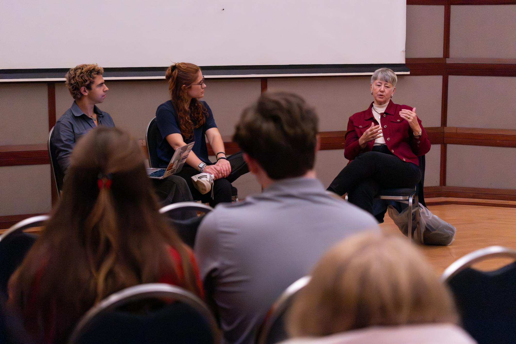 Former Houston mayor urges students to engage politically at Q&A - The ...