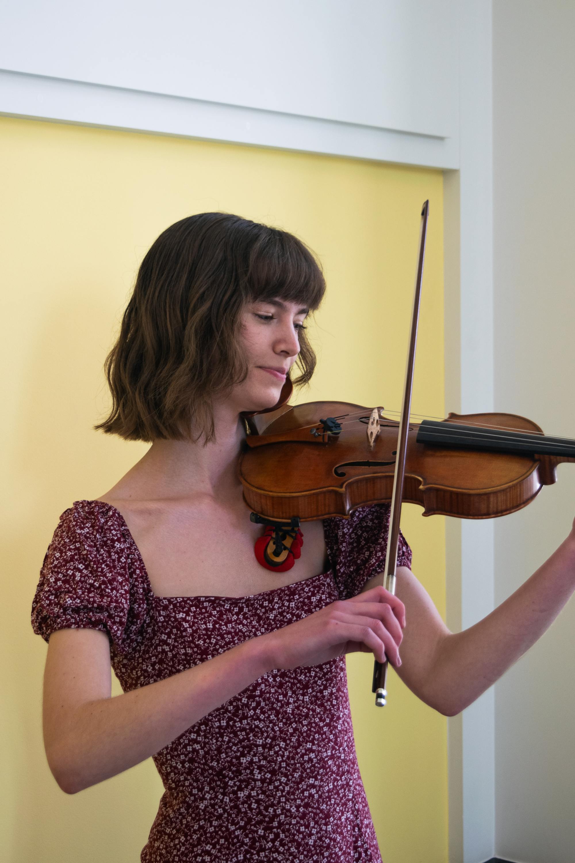 Katie Butler embraces nuance, community through violin - The Rice Thresher