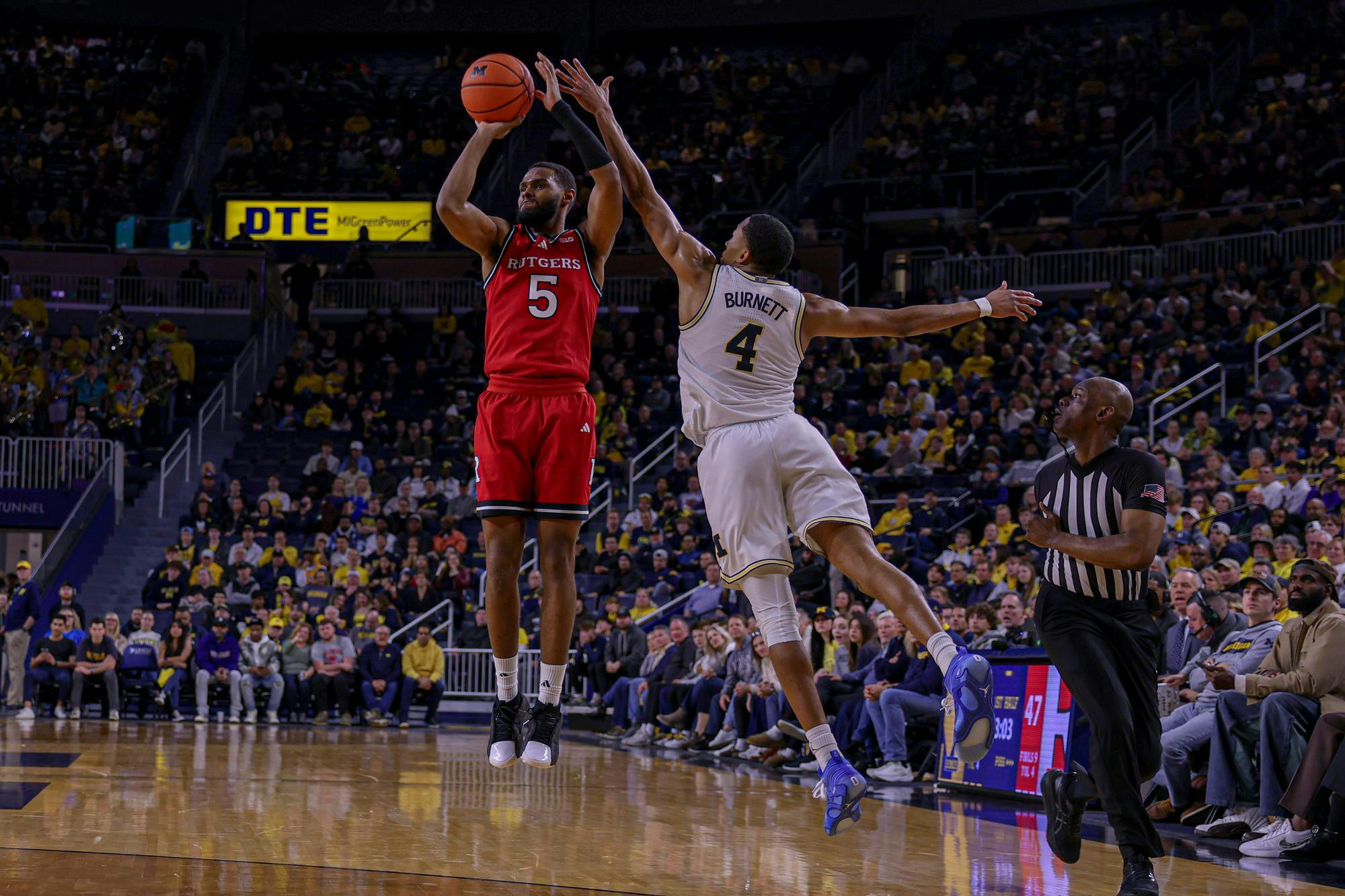 Rutgers men's basketball collapses in 2nd half, suffers buzzer-beating ...