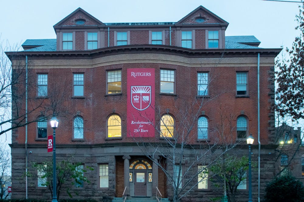 U. unions, students hold protests during Board of Governors meeting ...