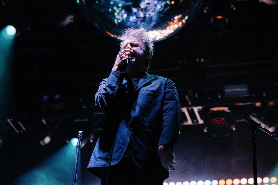 'Deadbeat' takes Brooklyn: Tame Impala kicks off US tour with Barclays ...