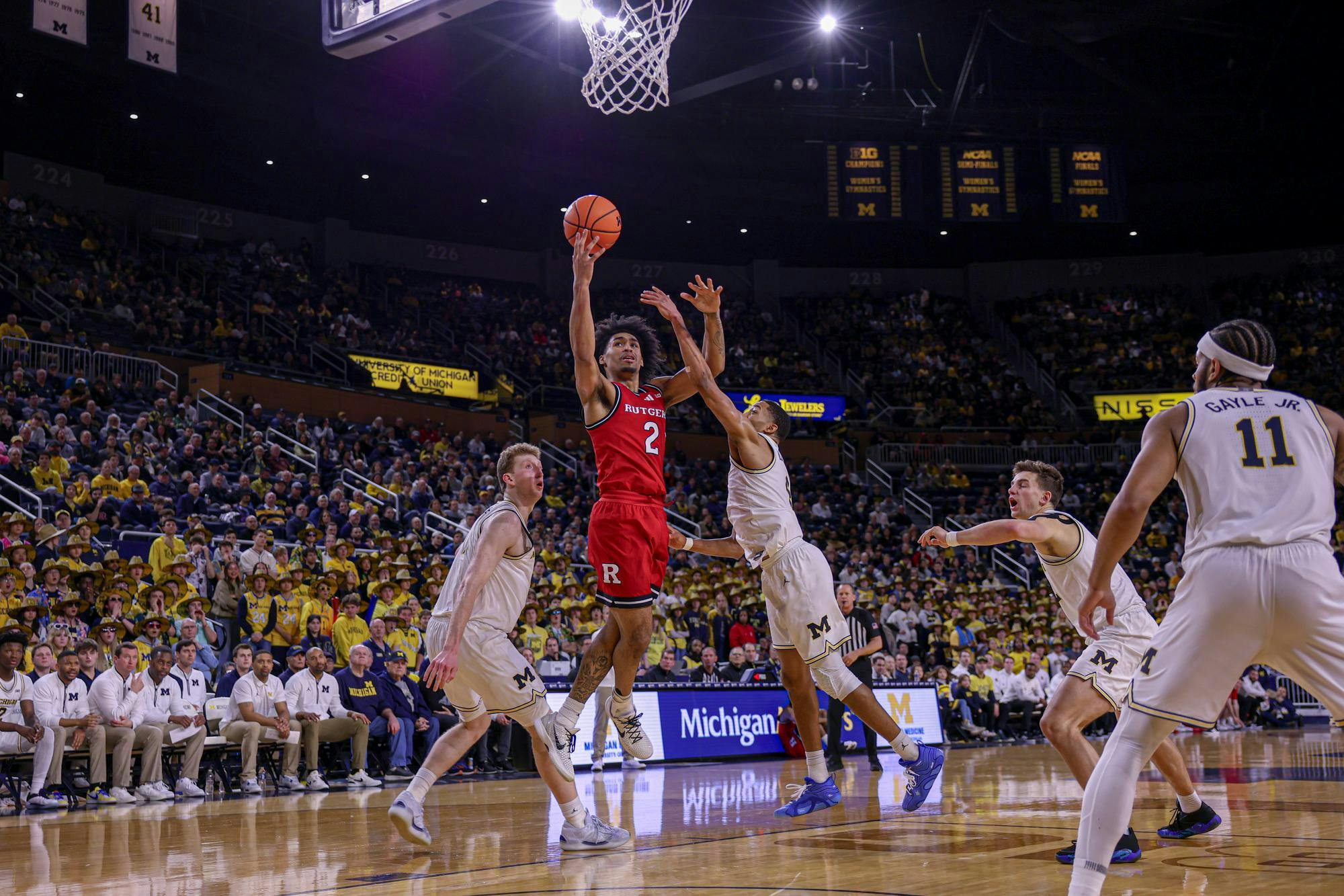 Rutgers men's basketball collapses in 2nd half, suffers buzzer-beating ...