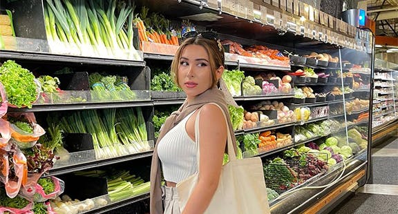 JOHNSON: Social media trends cramp student fashion - The Daily Targum