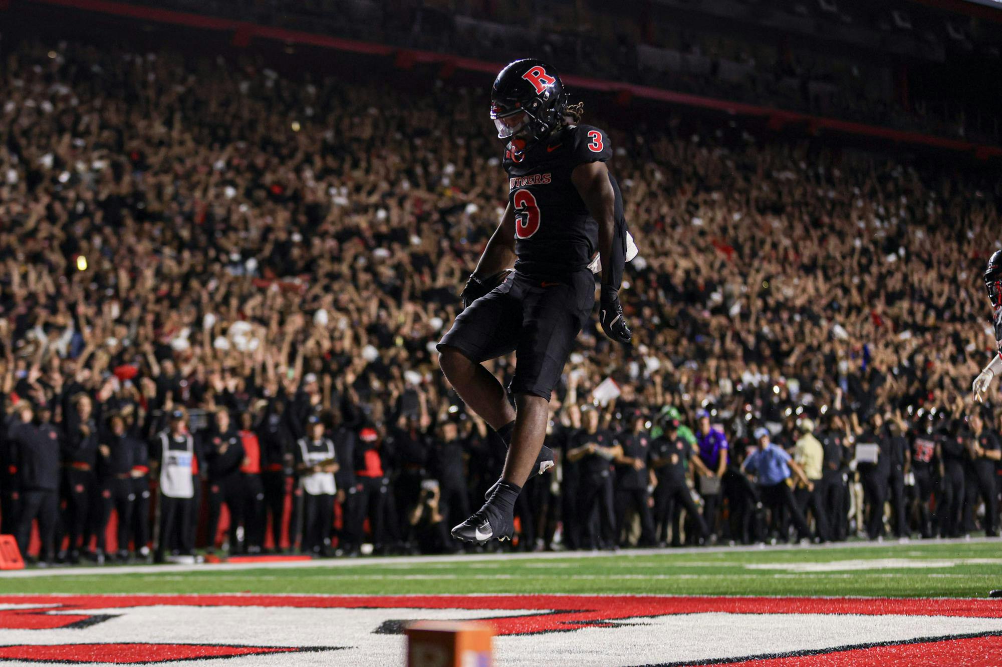 Hawkeye heartbreak: Rutgers football loses to Iowa in conference opener ...