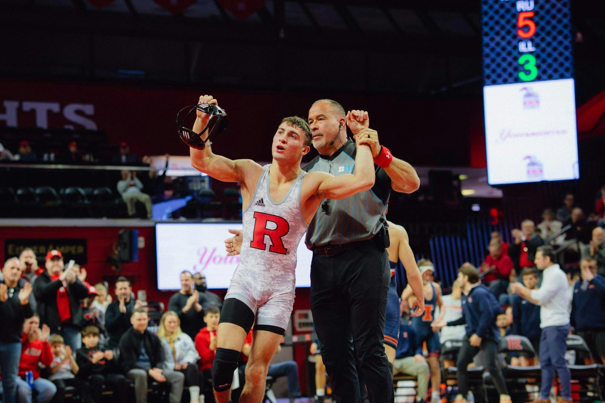 No. 14 Rutgers wrestling knocks off No. 10 Illinois in thrilling ...