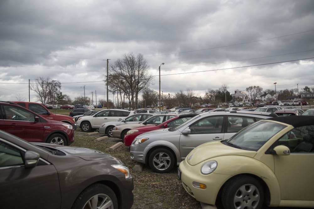 Survey says: Rotunda asks students for opinions on campus parking ...