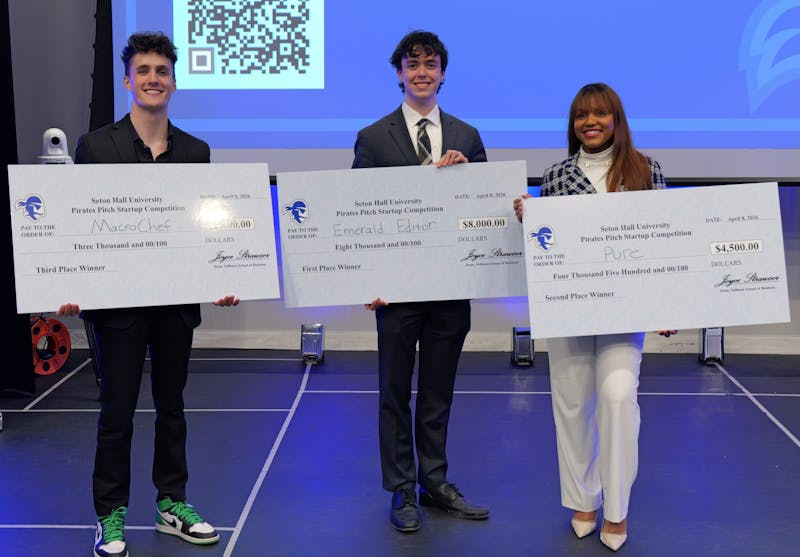 Student entrepreneurs pitch startup ideas at Pirates Pitch competition ...