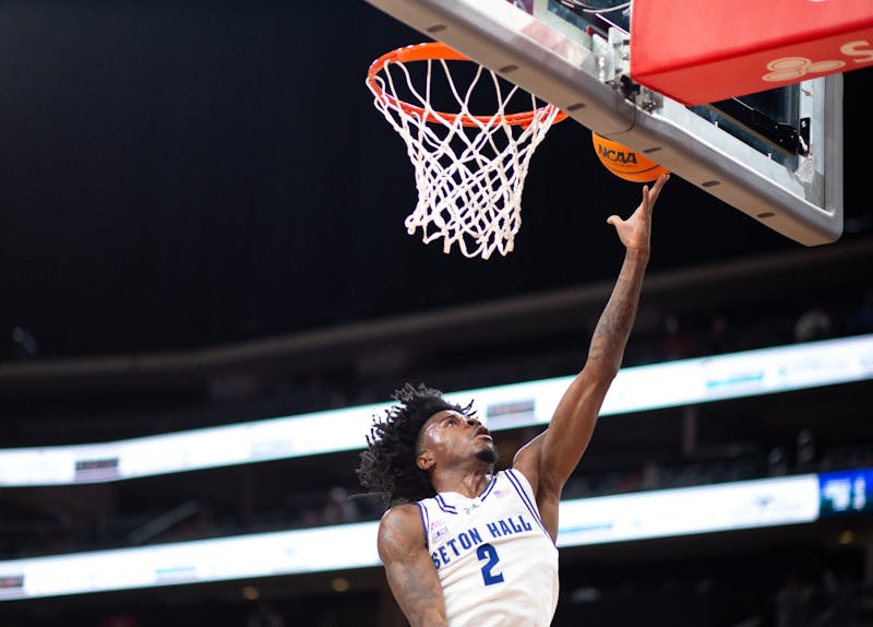 Simpkins, bench unit lead men’s basketball to best start since 2014 ...