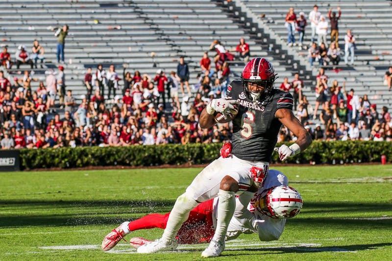 FB v JSU_Xavier Martin_231102_0149.jpg - The Daily Gamecock at ...
