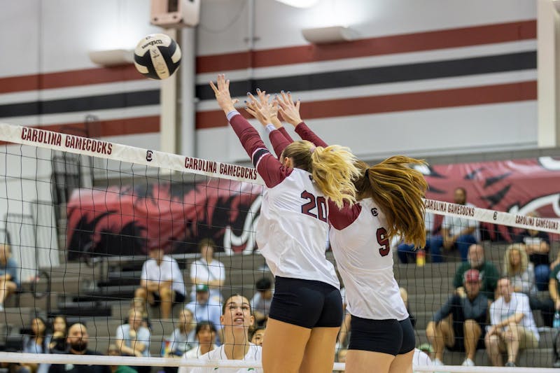 PHOTOS: Gamecock Volleyball claims victory over Stetson, loss against ...