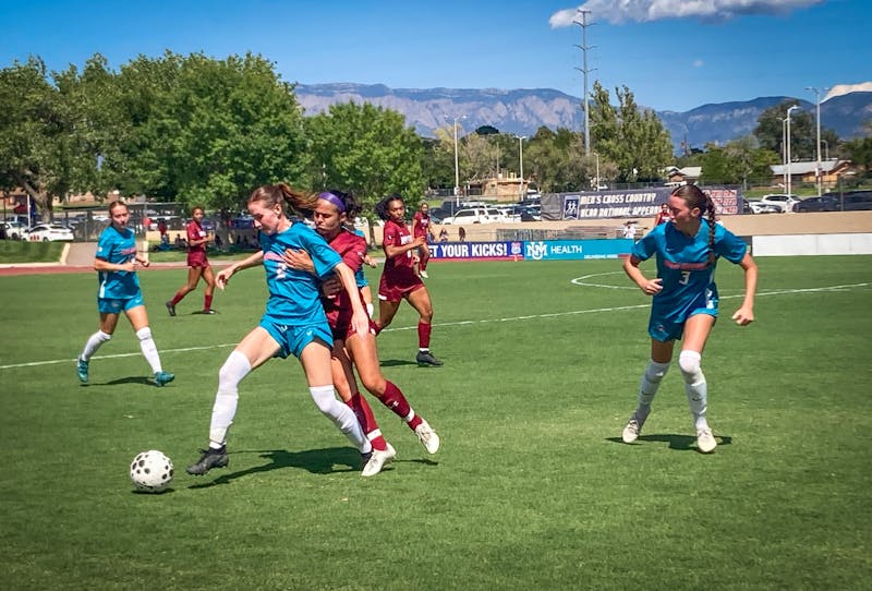 Lobos take first rivalry game of the year - The Daily Lobo