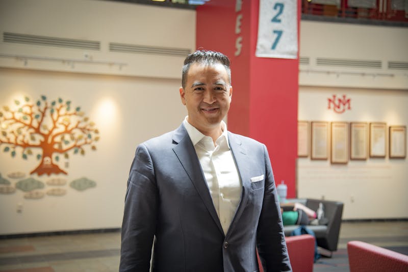 Mayoral candidate Alex Uballez makes campaign stop at UNM - The Daily Lobo