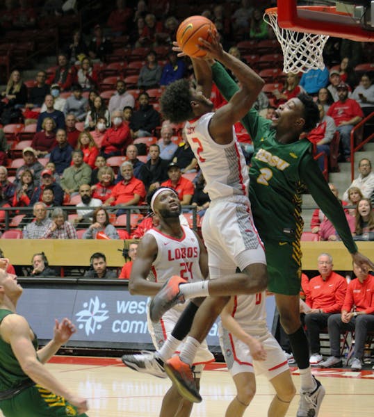 GALLERY: UNM Men's Basketball vs. NDSU - The Daily Lobo