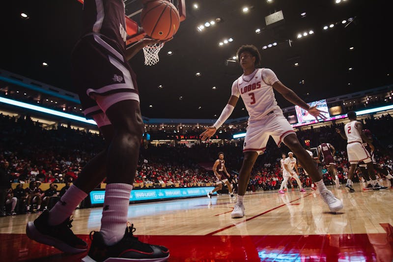 Men’s basketball: Lobos’ second-half effort leads to win over Texas ...