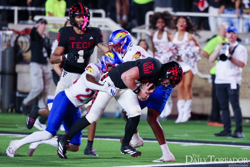 ACL tear ends Hammond’s 2025 season, reports say - The Daily Toreador