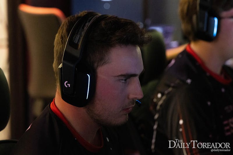 Rose turns tragedy into victory through esports - The Daily Toreador