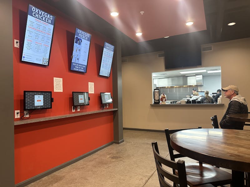 Oxford welcomes student-led chicken restaurant Uptown - The Miami Student