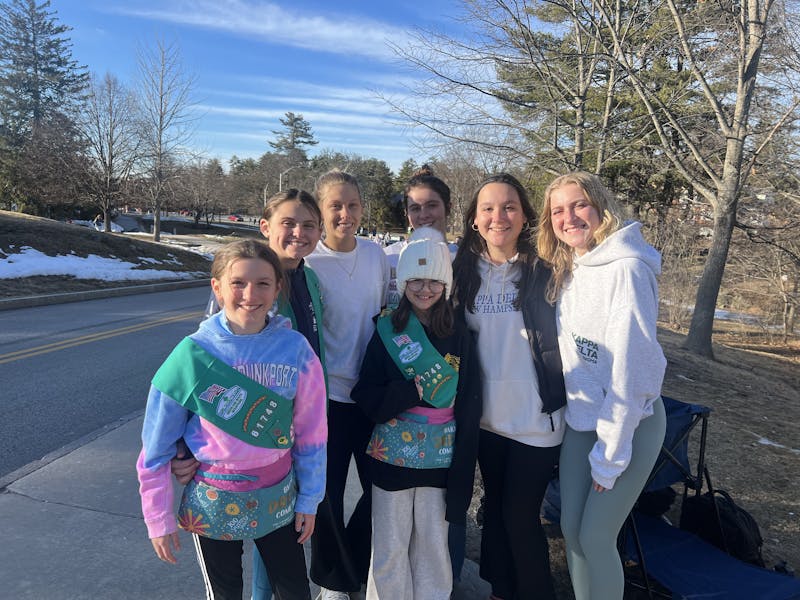 [3/10] Kappa Delta Sorority Teams Up With Local Girl Scouts to Sell ...