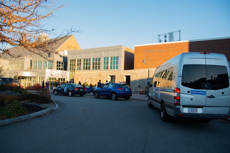 Recent Wage Increase Has Helped to Reduce UNH Dining Staff Shortage ...