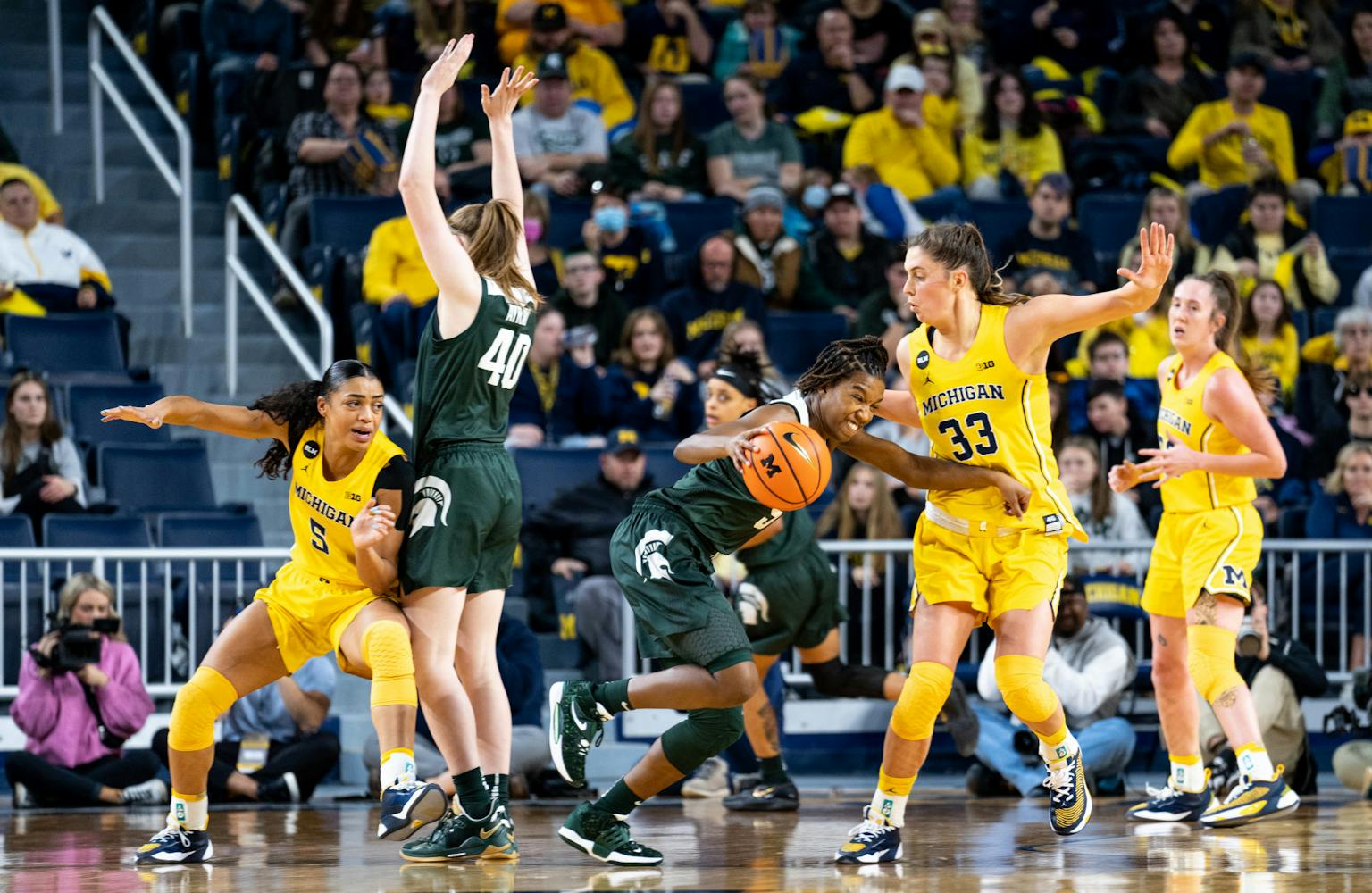 Msu Womens Basketball Fails To Find Consistency Against Michigan The