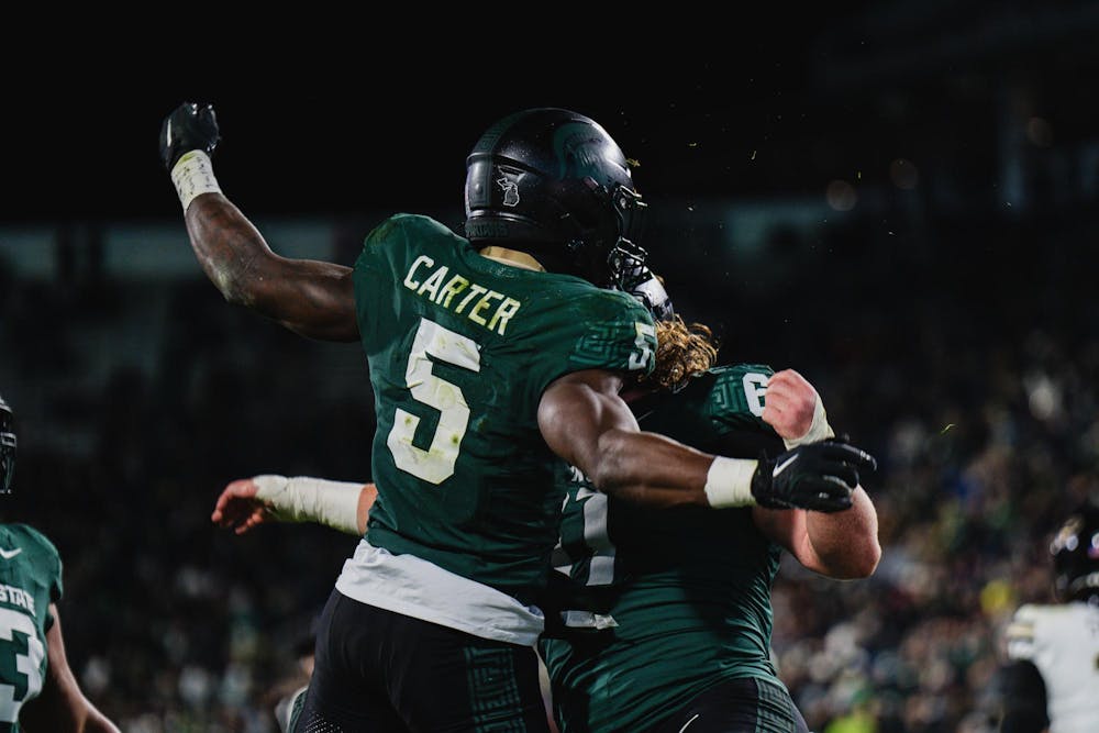 MSUFootballvsPurdue_MR_19.jpg - The State News